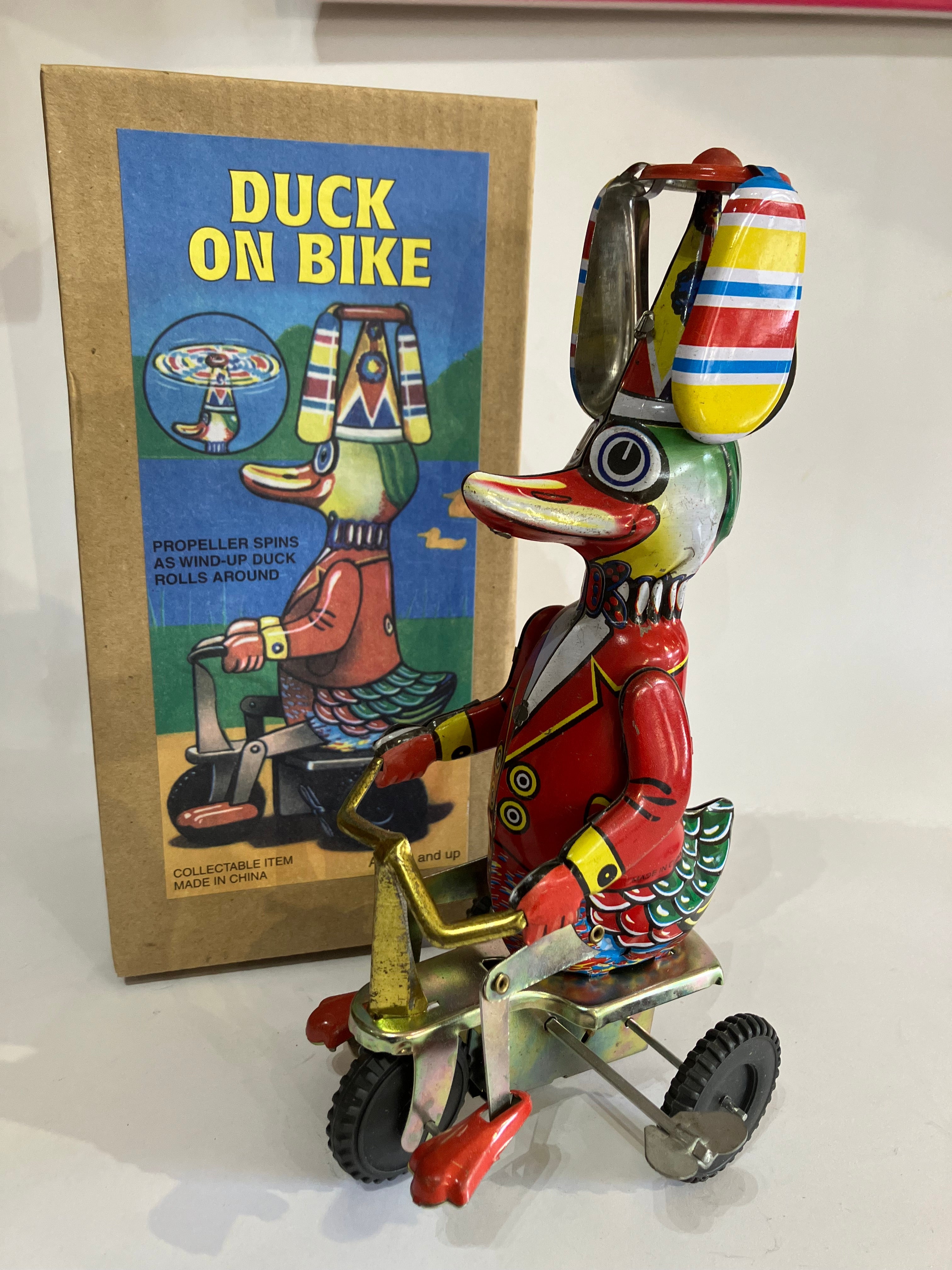 Wind up tin toys – The Blue Bowerbird