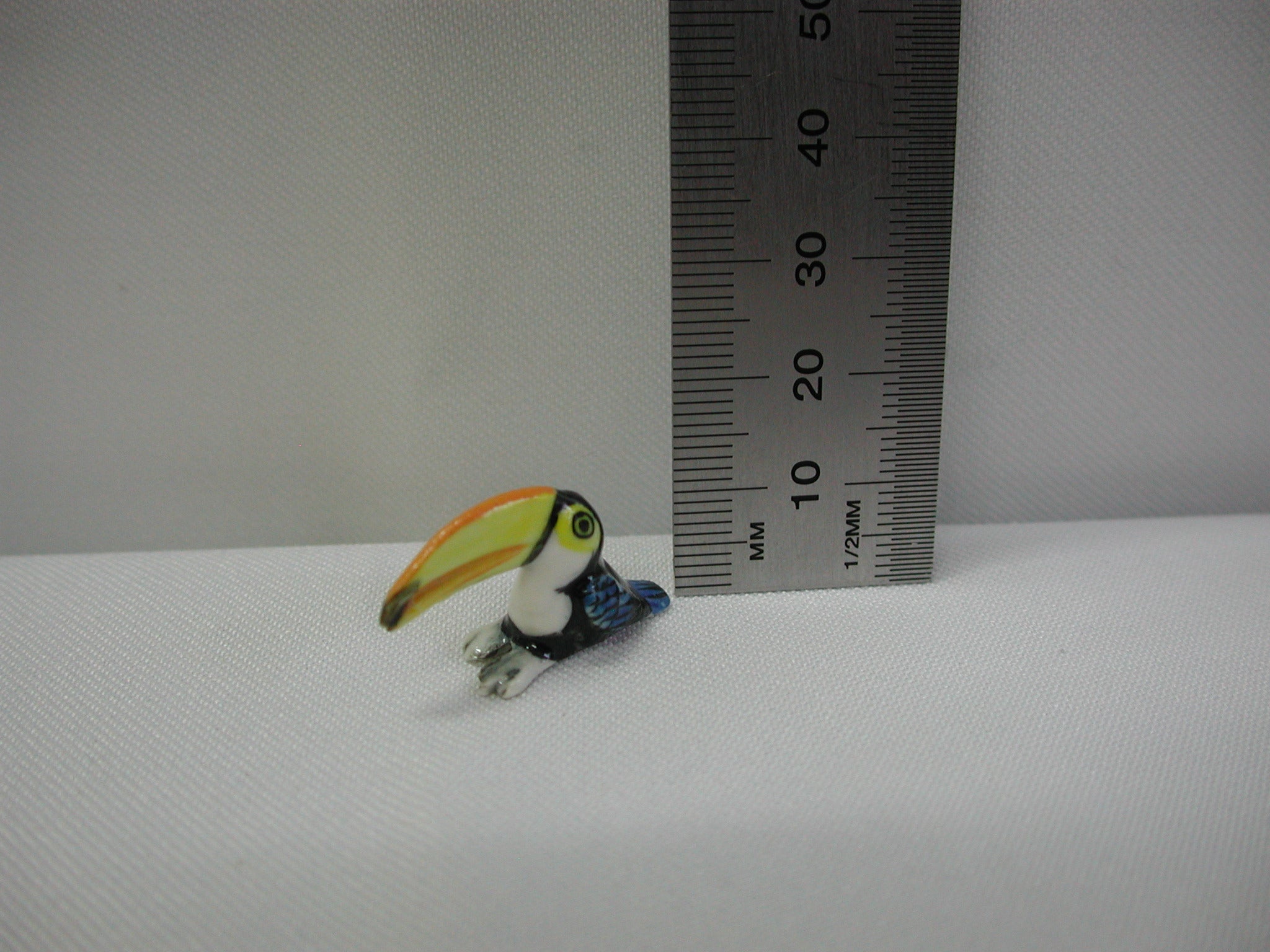 Miniature Porcelain Toucan Mini Bird Figurines – The Blue Bowerbird